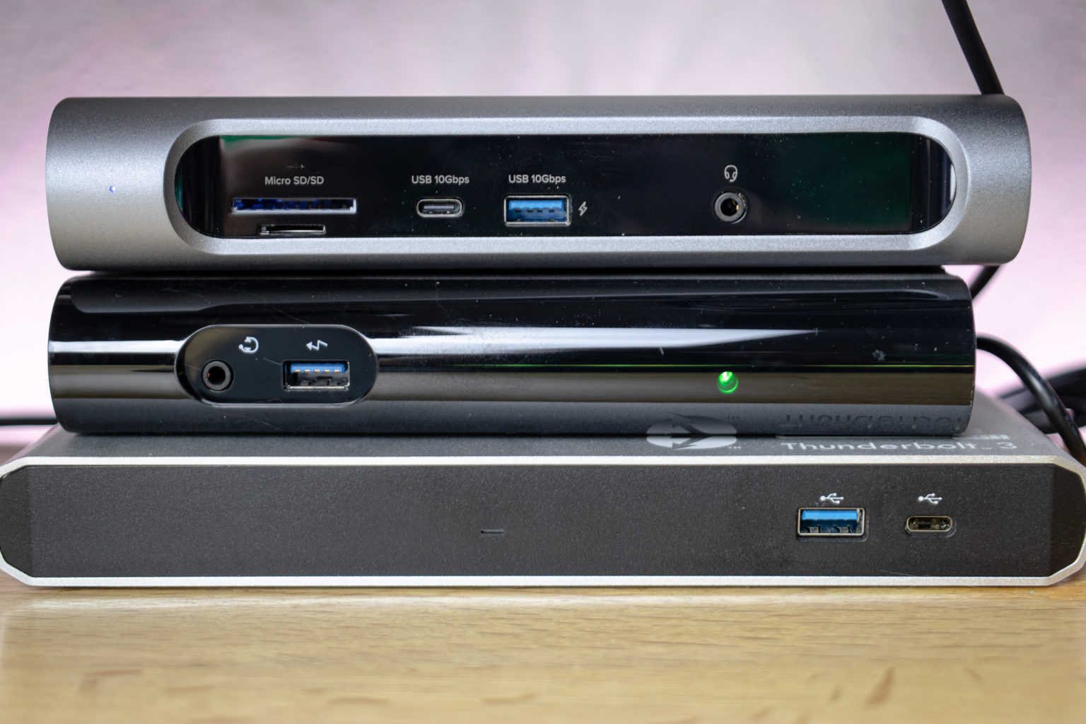 8 Best Thunderbolt 3 docks for home, travel, and budget [2022 ...